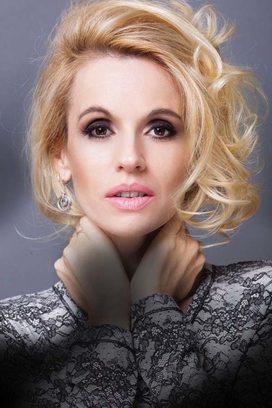 ‘Eat, Pray Love’ meets Maui | News, Sports, Jobs - Maui News